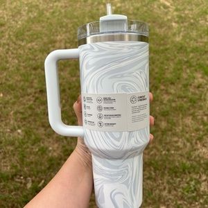 Stanley | Other | Nwt Stanley Quencher H2 Tumbler 40 Oz Polar Swirl ...